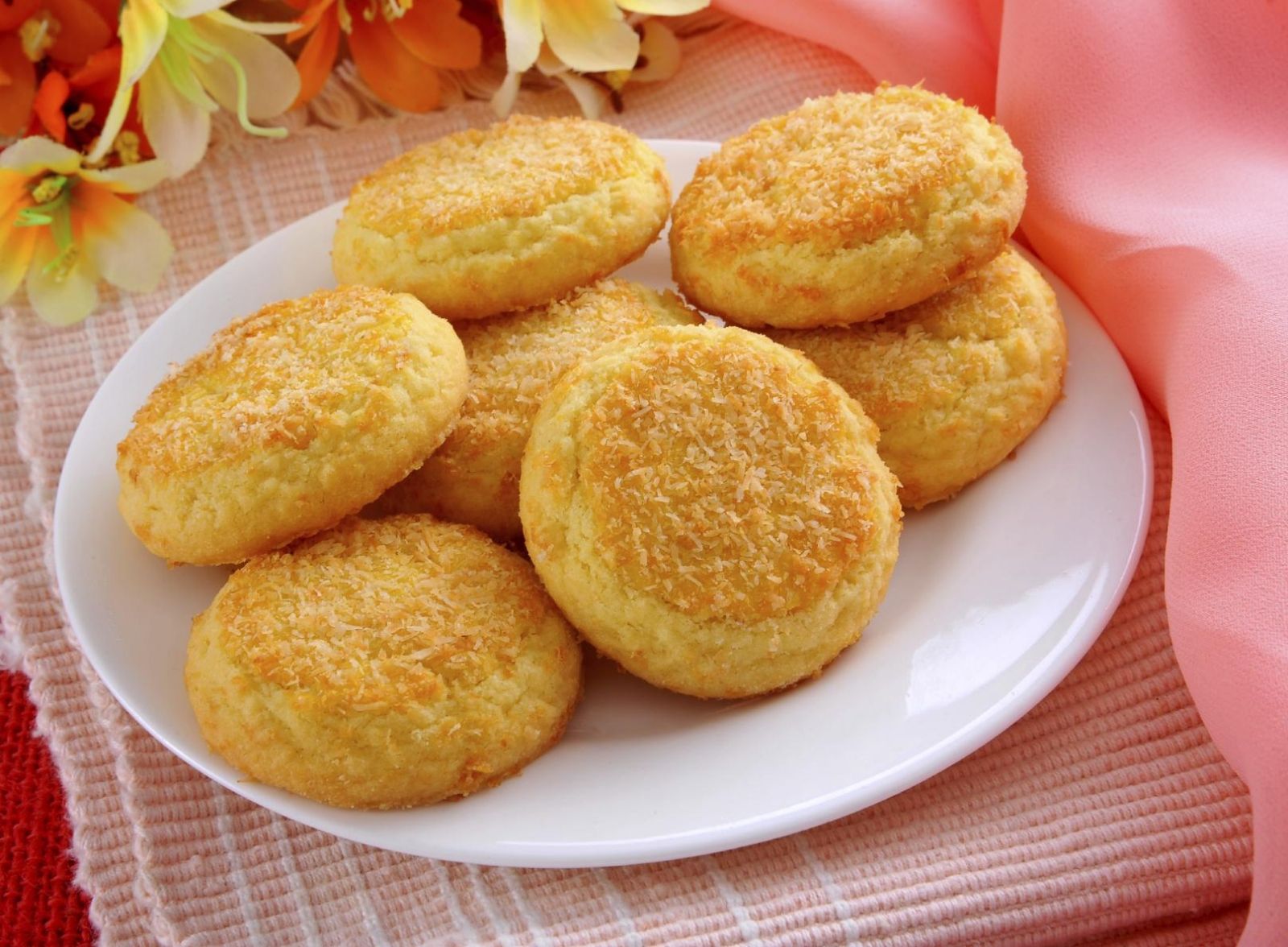 Galletas de coco en solo 5 pasos para celebrar con los amigos