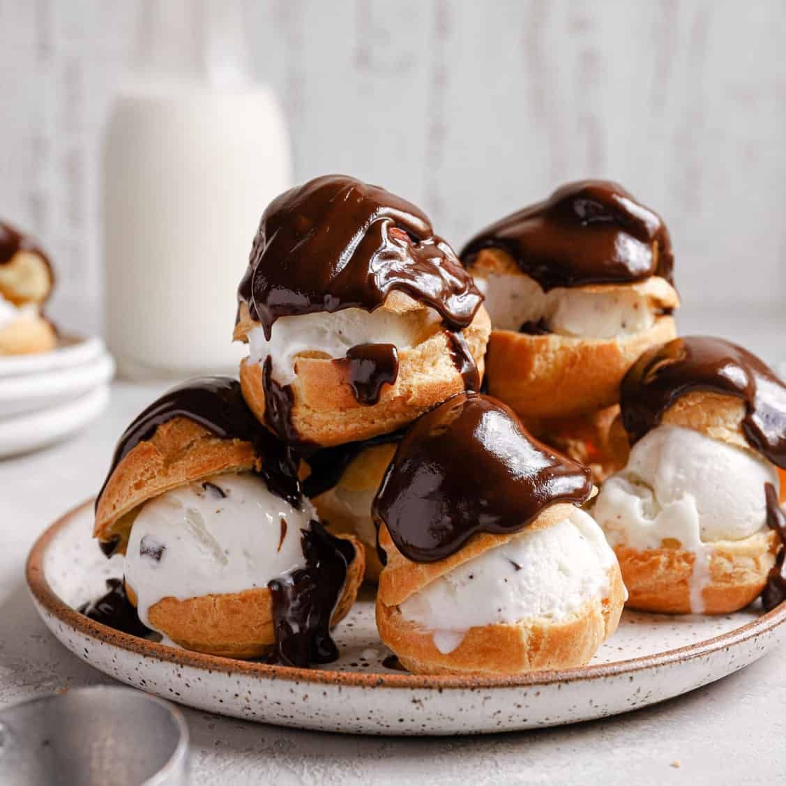 Aprende a hacer profiteroles perfectos con esta receta fácil y sin ...