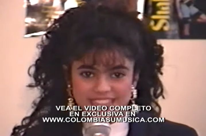 Así lucía Shakira a sus 14 años, cuando grabó su primer videoclip inédito