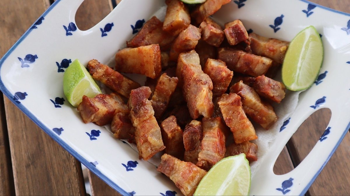 Prepara en sencillos 8 pasos un chicharrón para chuparte los dedos