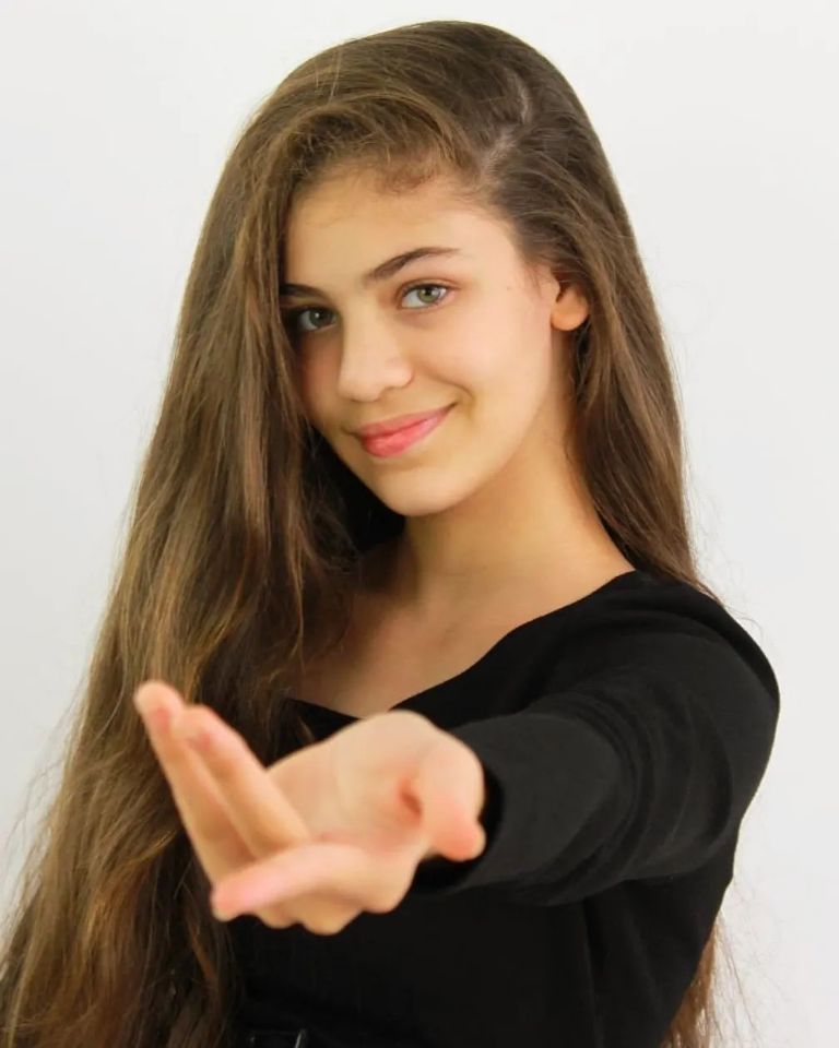 Así luce hoy la niña de Elif, la recordada novela turca, a diez años de ...