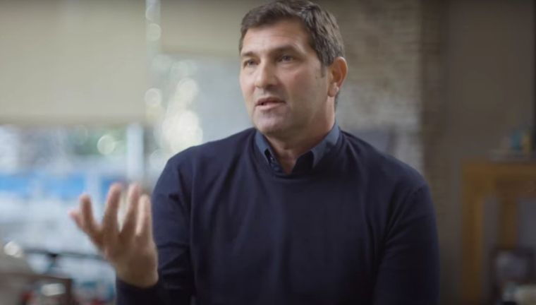 Rubén Capria: el futbolista argentino es un embajador social