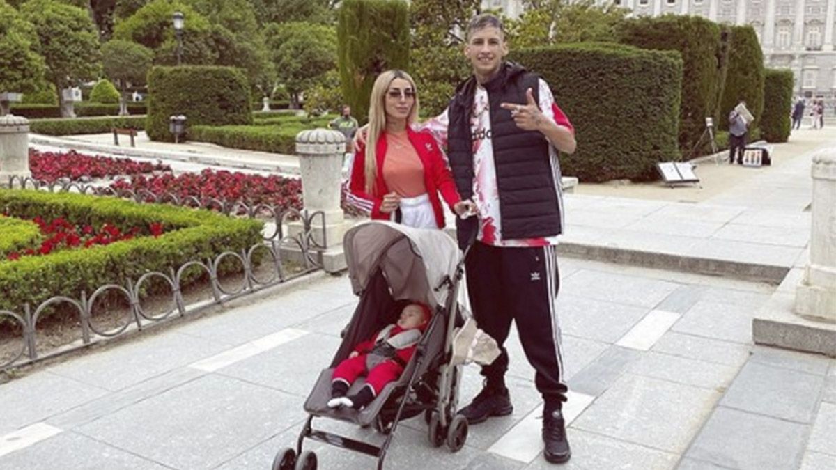 La novia de L-Gante mostró la enorme cantidad de ropa que compraron en ...