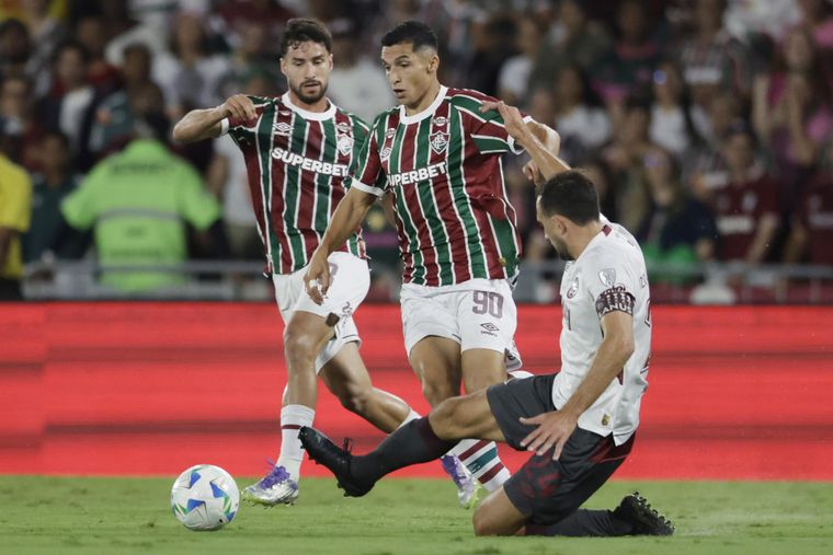 En vivo: Lanús empata 1-1 con Fluminense en el Maracaná y por ahora ...