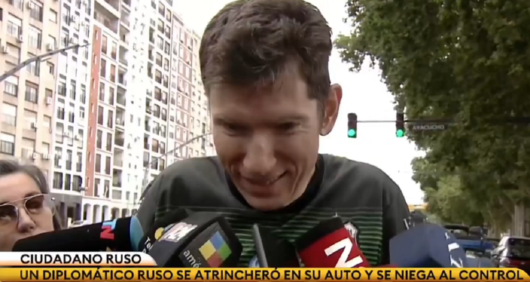 Navidad con vodka: los mejores memes del escándalo de los diplomáticos ...