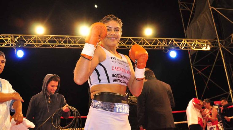 Yesica Marcos se entrena y espera pelear en octubre