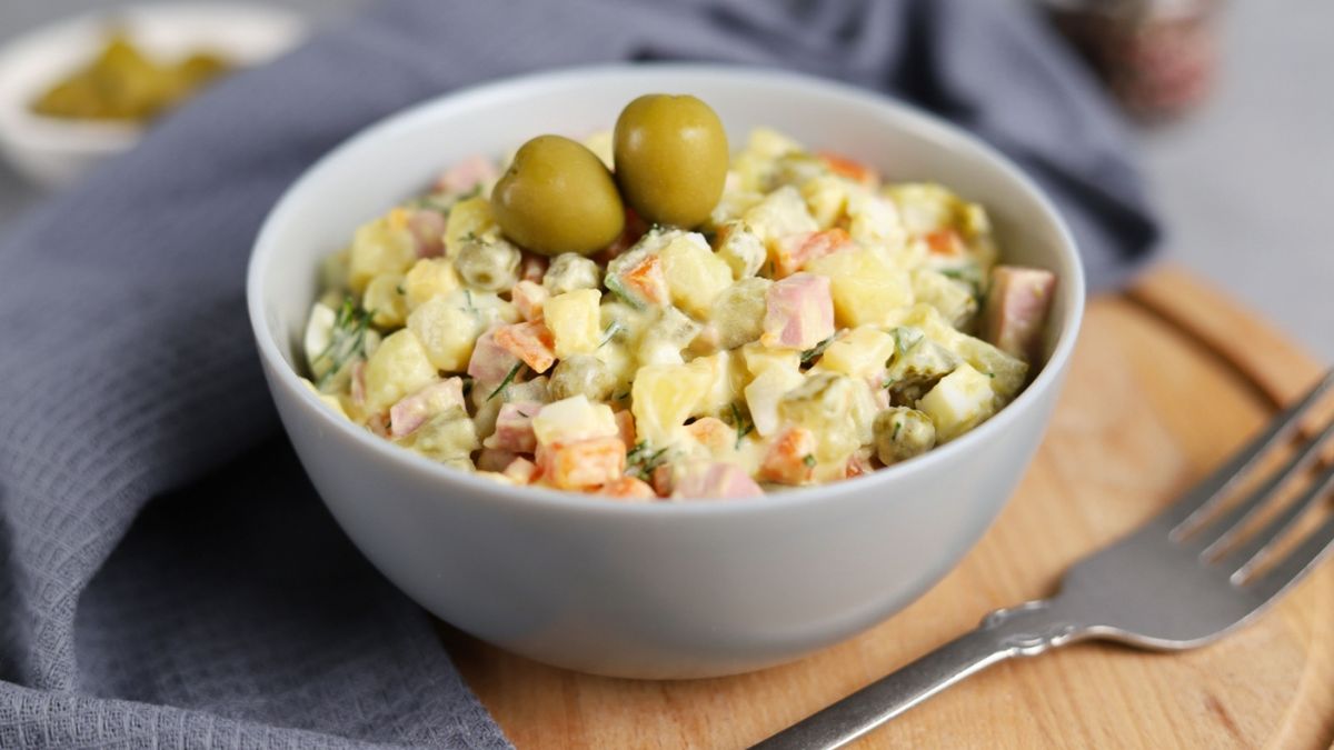 Así se prepara la mejor receta de ensaladilla rusa en simples pasos