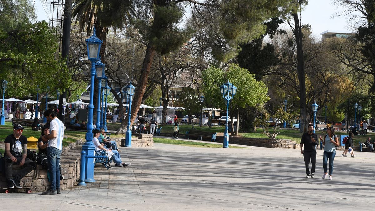 La Independencia como plaza, y como complemento directo de una mente ...