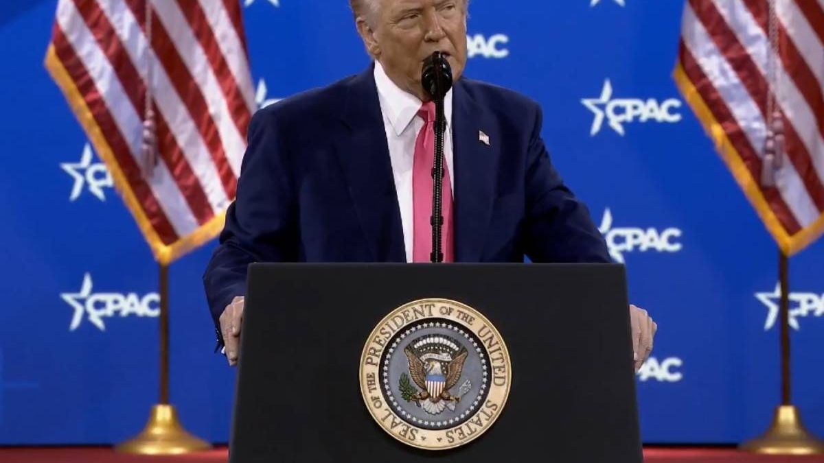 Donald Trump felicitó a Javier Milei en pleno CPAC: Estoy orgulloso de vos