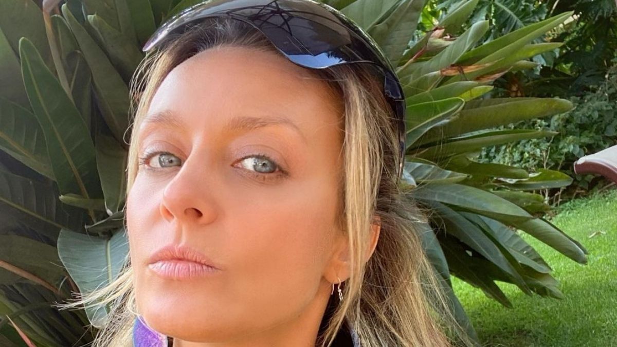 Hermosa a los 48 años: Fey cautivó con su look