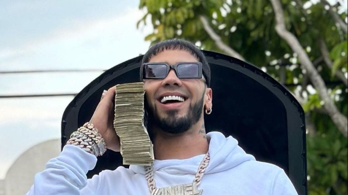 El romántico gesto de Anuel AA que no le agradó a sus seguidores