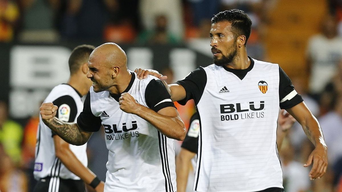Valencia, con Garay, arrancó ganando en la Liga