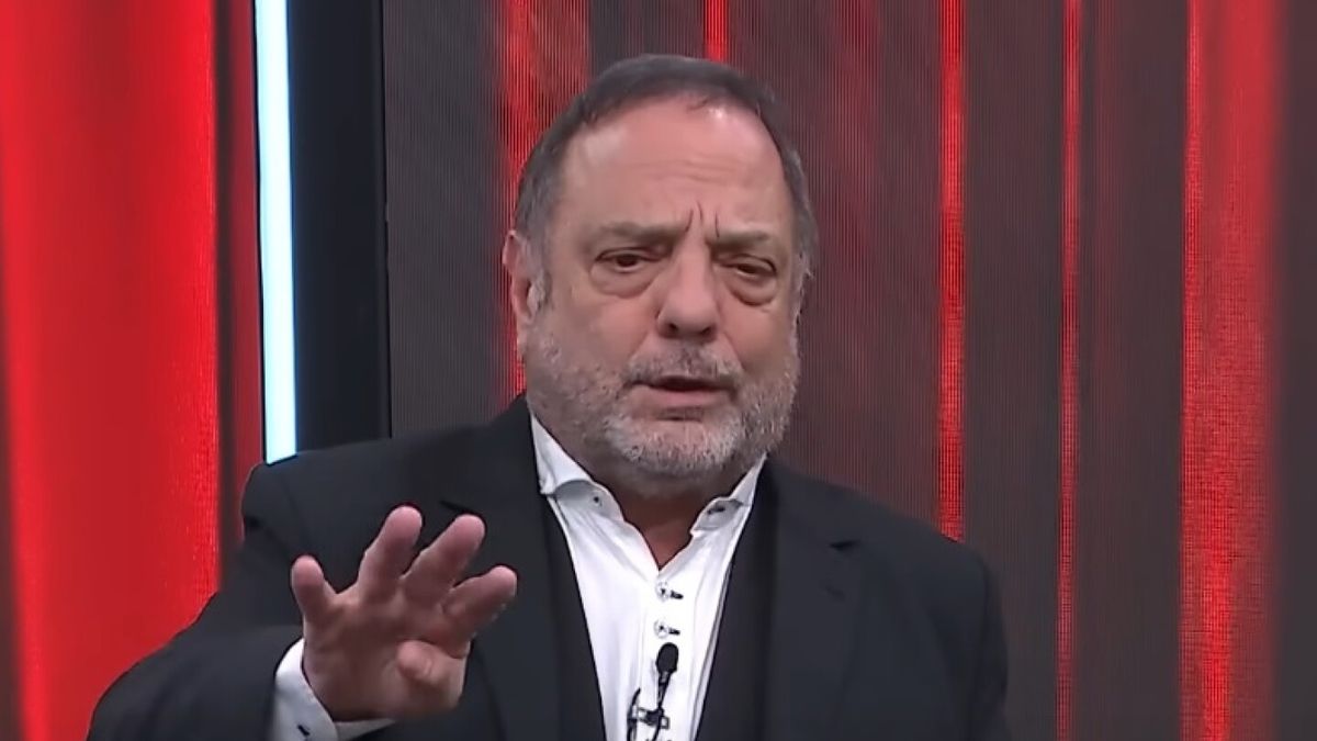 Tras sus duras críticas a Javier Milei, Baby Etchecopar sorprendió al ...