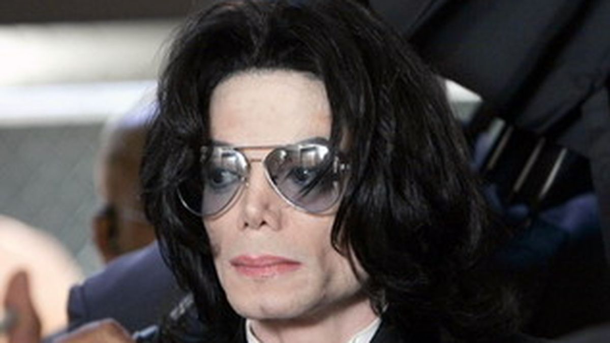 La nariz de Michael Jackson se perdió en plena autopsia