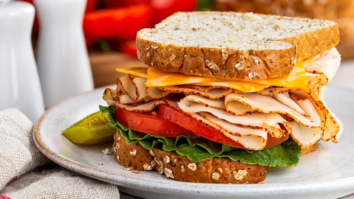 Prueba este sándwich de pavo: receta fácil, saludable y lista en minutos