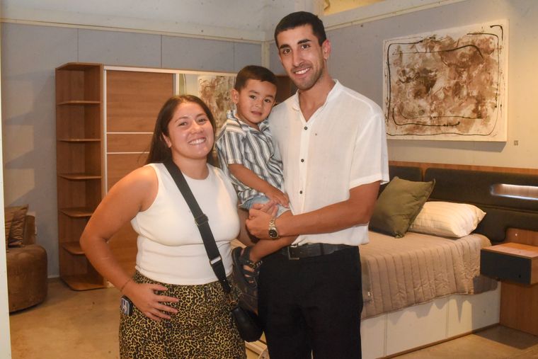 Valenziana Muebles inauguró su local oficial en Mendoza: ¡mirá las fotos!