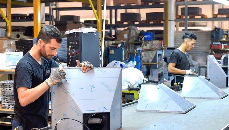 La capacidad instalada de la industria sigue en niveles históricamente ...