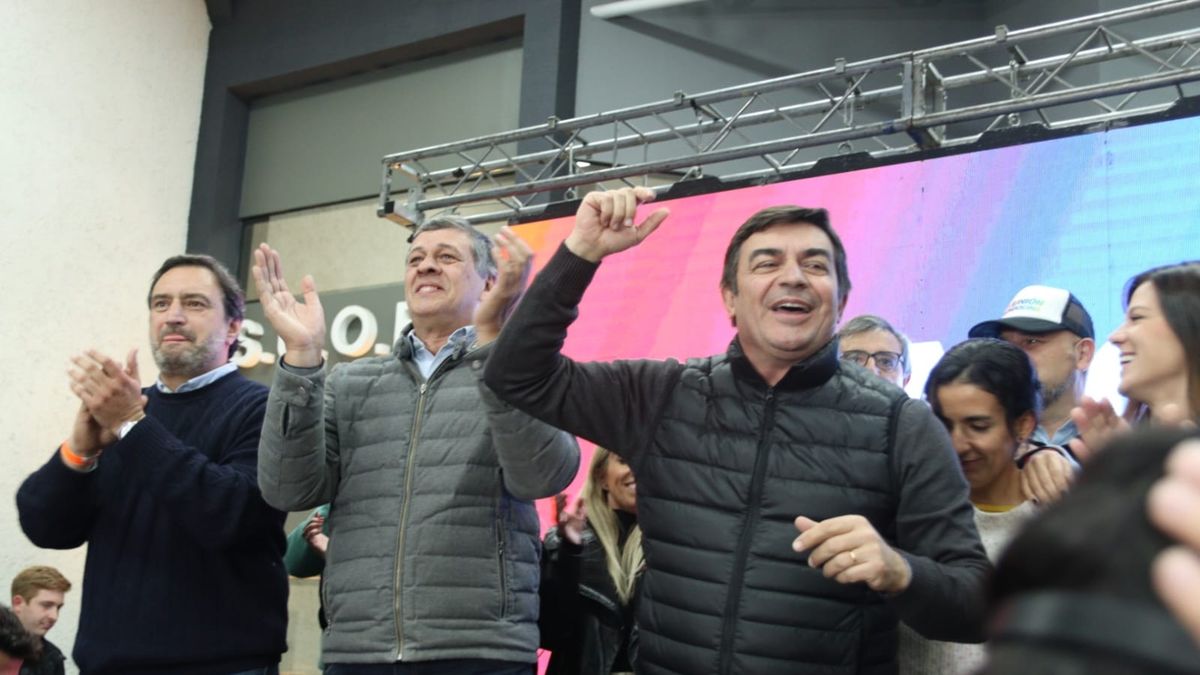 Tras el triunfo de Omar Parisi en la interna del Frente Elegí, en el ...