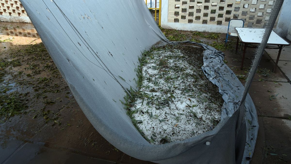 Defensa Civil lanzó una alerta por tormentas y granizo