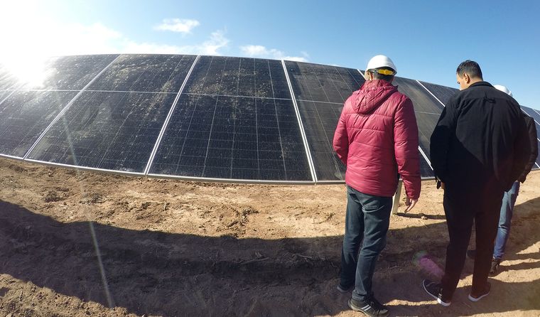 Cómo es El Quemado, el mega parque solar de YPF en Mendoza que se manejará desde Puerto Madero