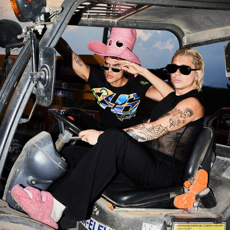 Ca7riel y Paco Amoroso refuerzan su carrera: en qué anda el dúo