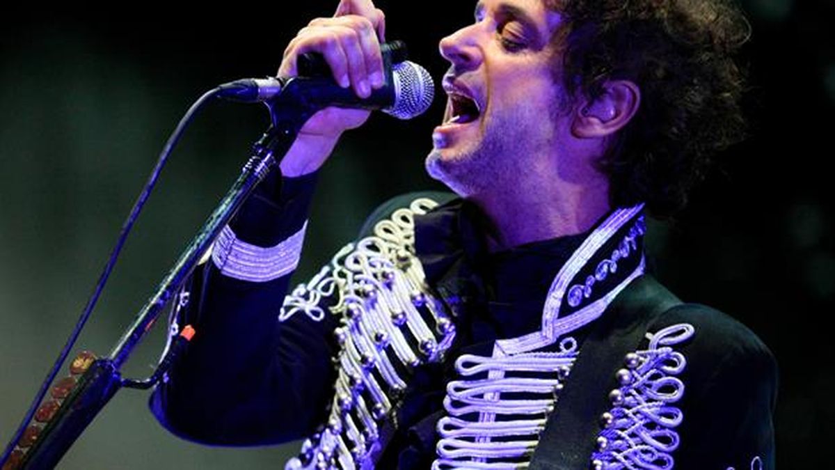 Cinco artistas que volvieron a los charts después de morir