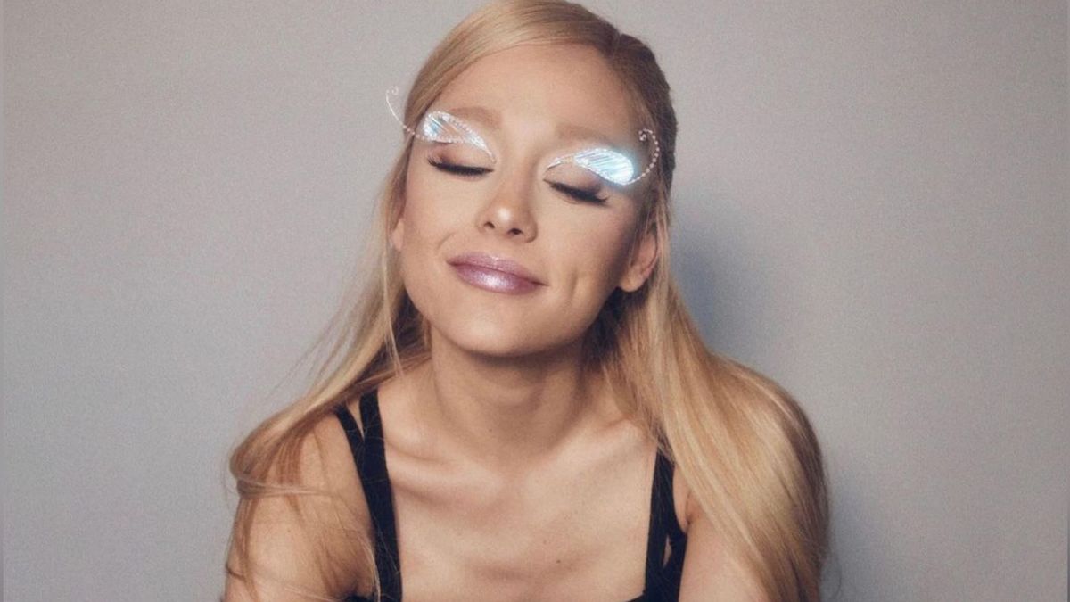 Ariana Grande dice adiós al look de Glinda y recupera su melena castaña ...