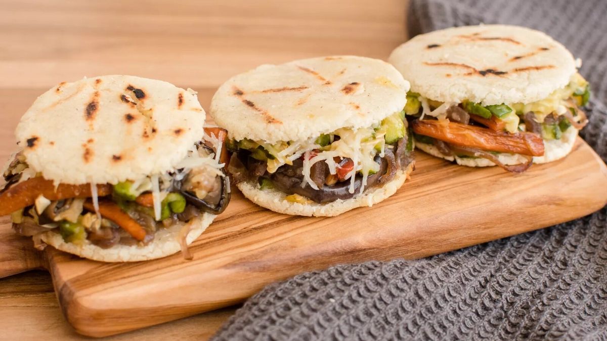 Prepara arepas perfectas con nuestra receta infalible ¡con 4 ingredientes!