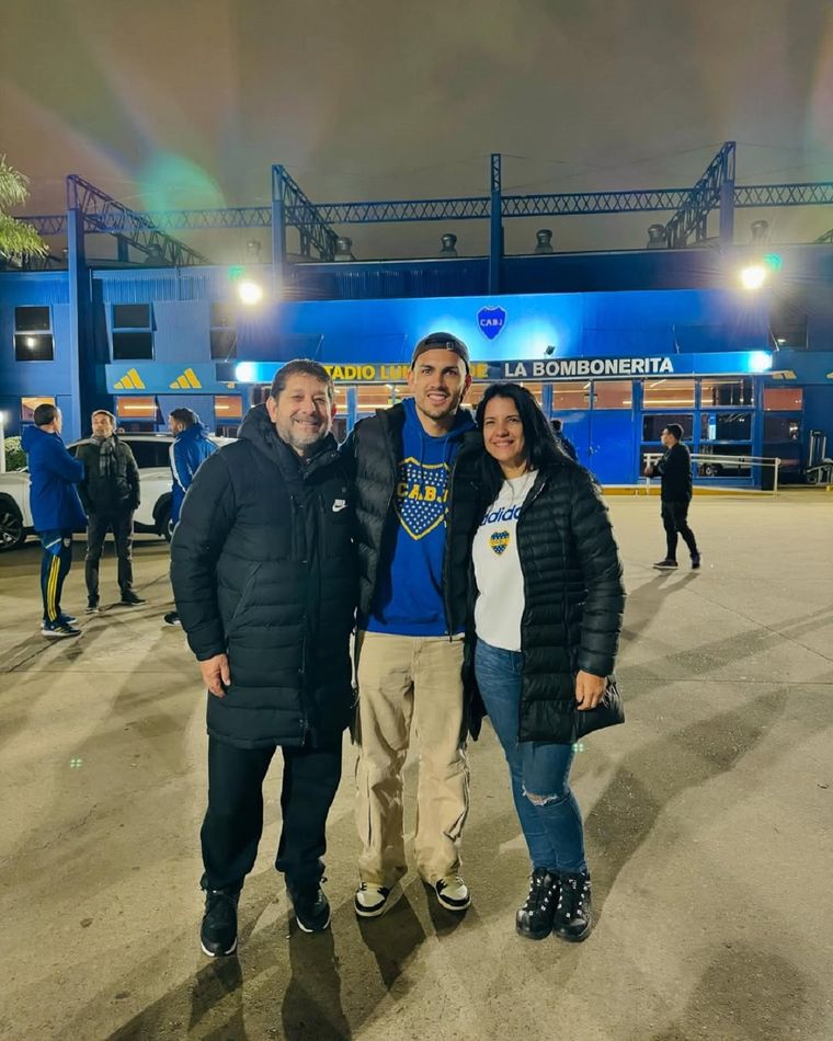 El sugerente posteo del papá de Leandro Paredes tras blanquearse su ...