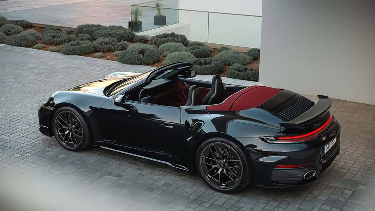Porsche lanza el 911 Turbo S con 711 CV y récord en Nürburgring