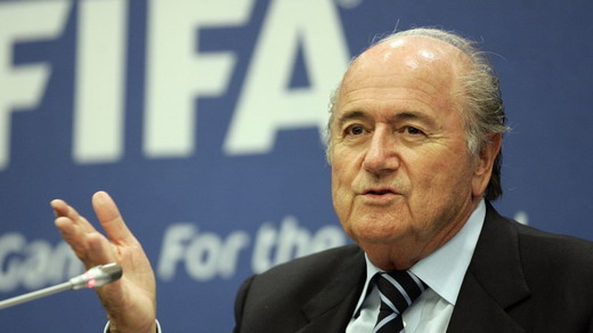 El cuarto árbitro ya no tendrá acceso al televisor durante los partidos