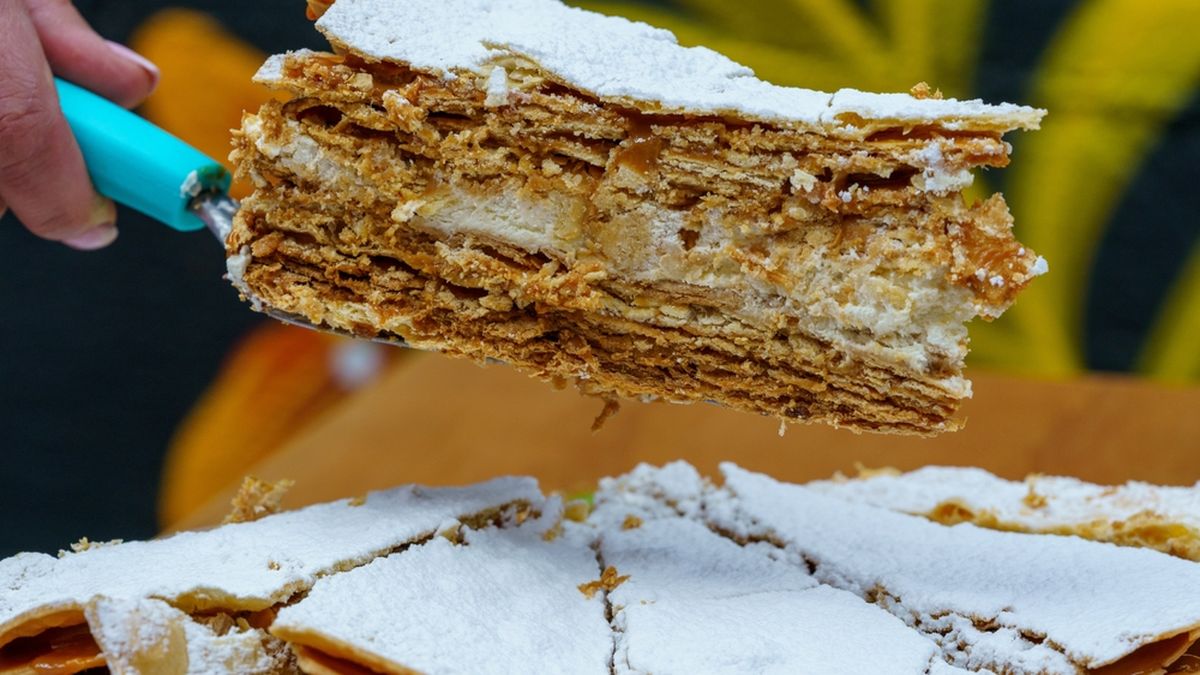 Receta de postre mil hojas con sabor auténtico y presentación única