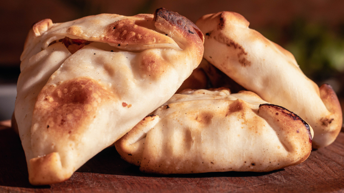 Receta fácil de empanadas árabes: fatay con carne y limón