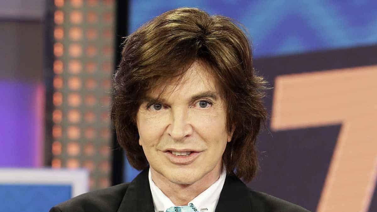 Preocupa el estado de salud del único hijo de Camilo Sesto