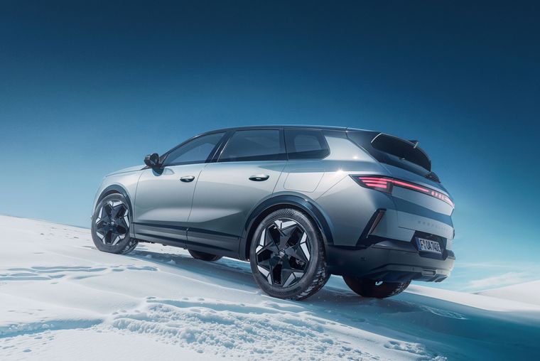 Nuevo SUV de Opel ya disponible: precio, características y autonomía