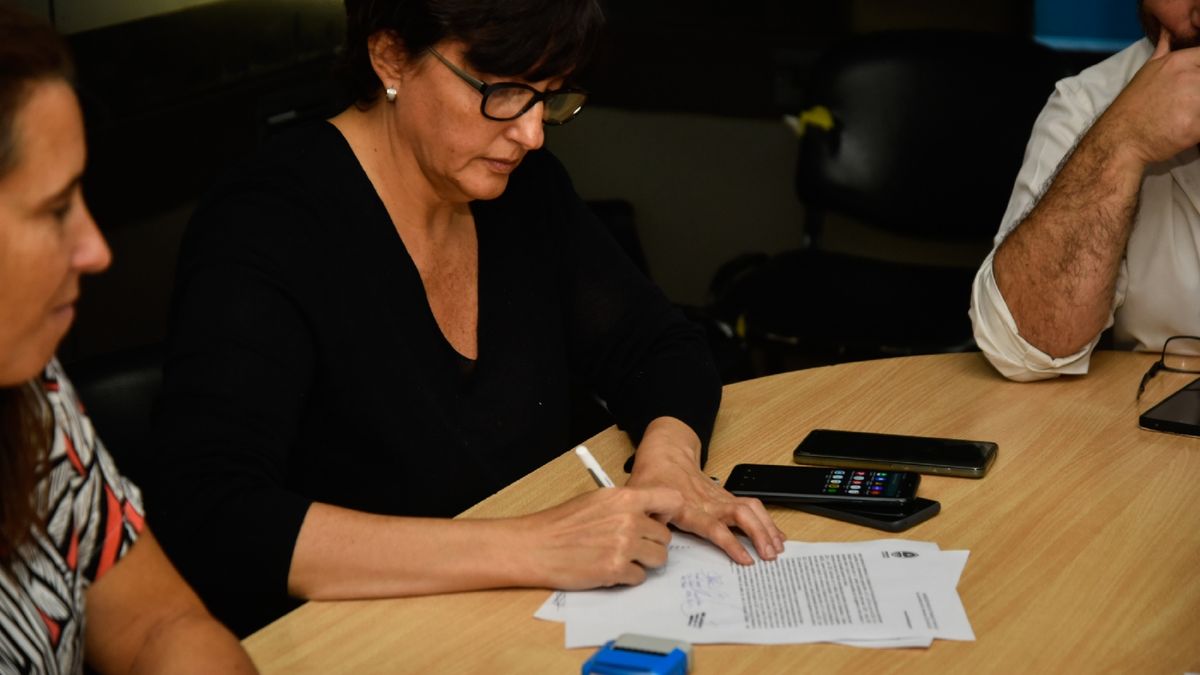 El Gobierno cerró el segundo acuerdo paritario del 2023