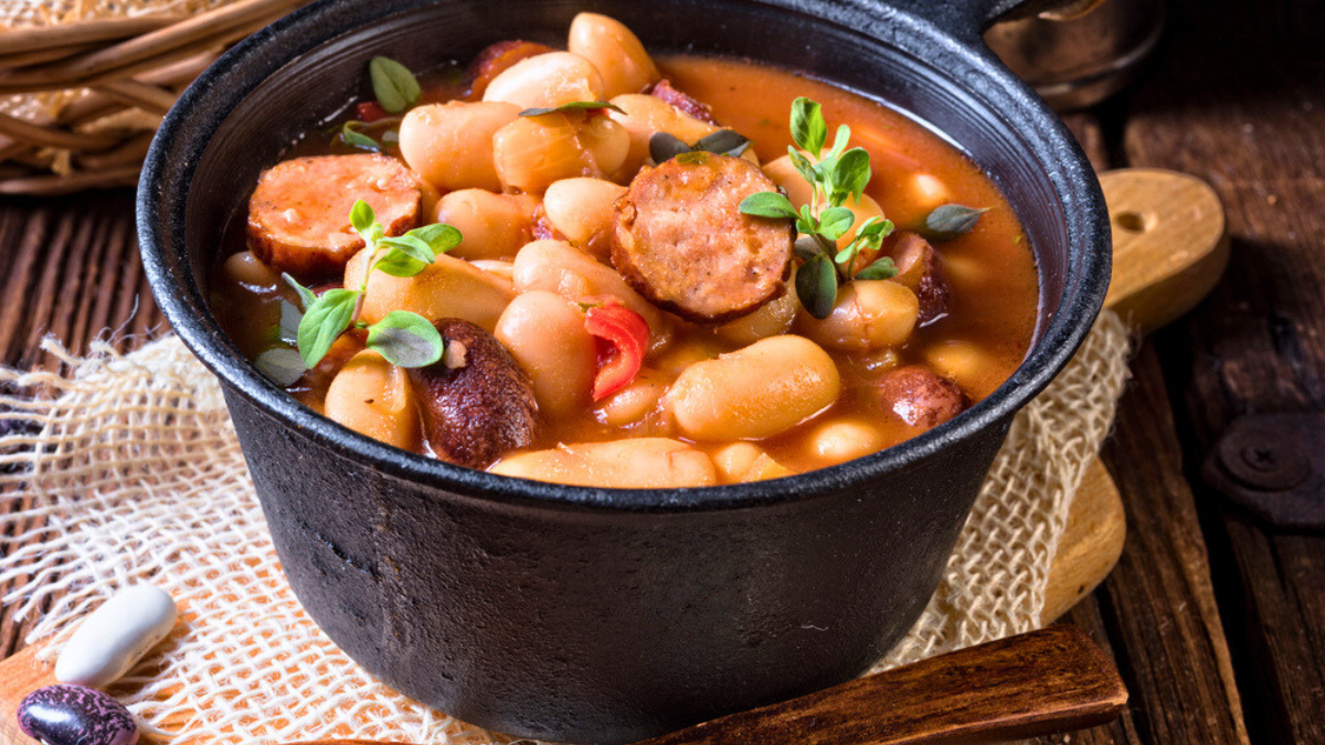 Cómo preparar alubias con chorizo en casa