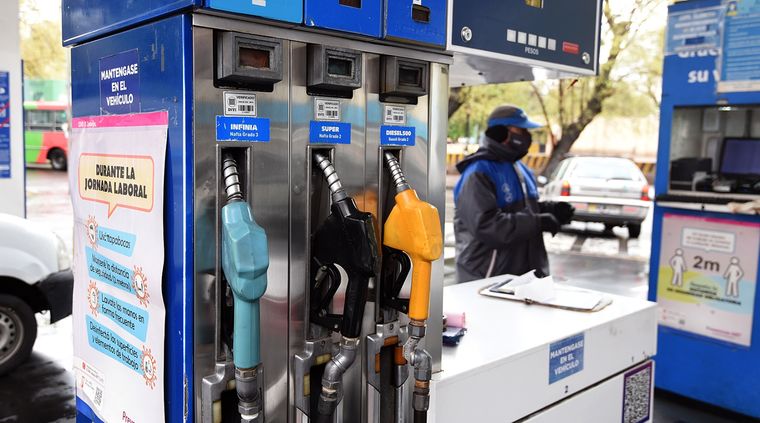 YPF, Shell y Axion aplicaron el aumento: cómo quedó el precio de los combustibles en Mendoza