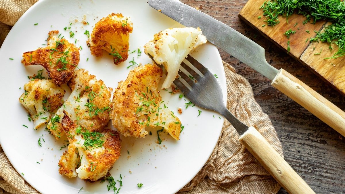 En 3 pasos prepara esta deliciosa coliflor empanizada