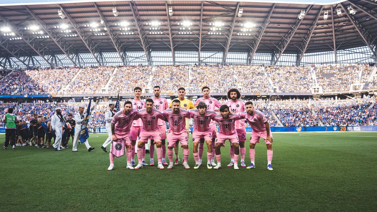 Duro golpe para el Inter Miami de Lionel Messi: perdió 3-0 en su visita ...