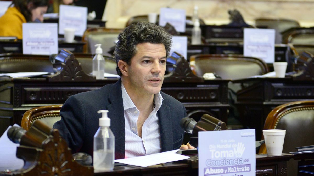 Luciano Laspina cruzó con todo a Javier Milei y lo trató de fabulador y ...