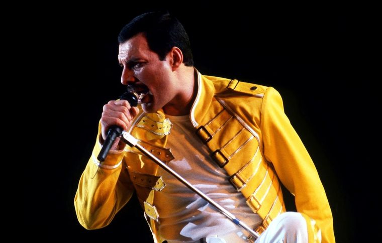 La inteligencia artificial muestra cómo se vería Freddie Mercury en la ...