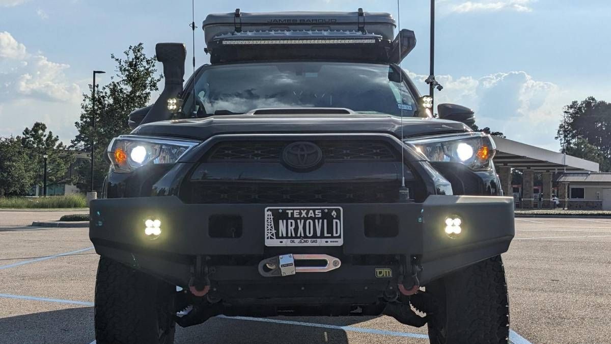 Mirá cómo convirtieron este Toyota 4Runner en un bestial todoterreno
