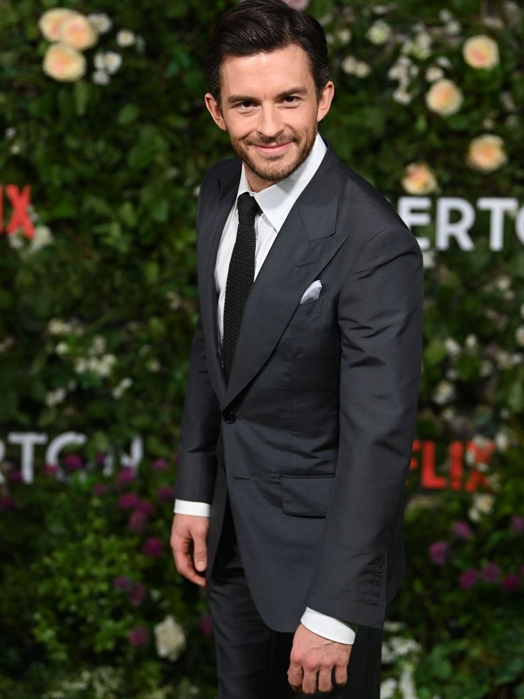 Esta es la razón por la que Jonathan Bailey se alejó de Bridgerton