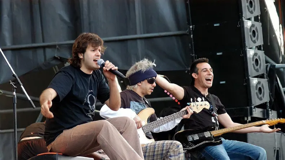 Tras el escándalo, Los Piojos le respondieron a Micky Rodríguez: qué ...