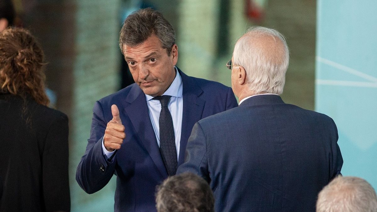 Ante las duras críticas, Sergio Massa defendió el canje de bonos en ...