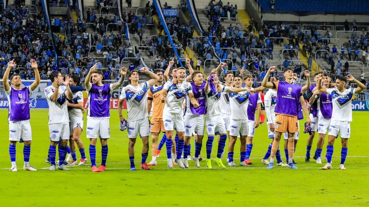 Cómo es el registro que deben hacer los hinchas del Tomba que viajan a ...