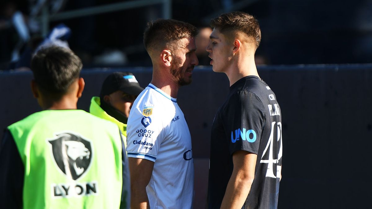 Godoy Cruz e Independiente Rivadavia se cruzan en un clásico histórico