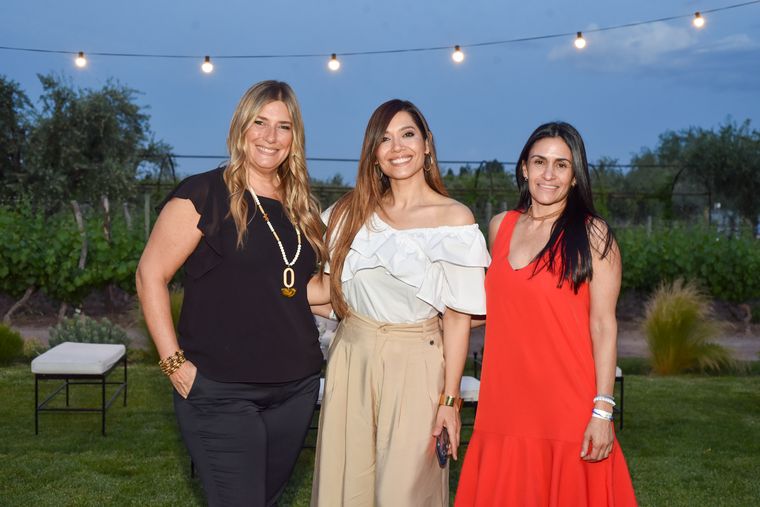 El exclusivo encuentro top de mujeres de SurFrance Peugeot: ¡todos los ...