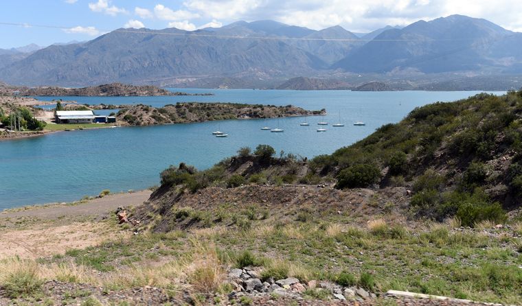 Así era Potrerillos antes del dique: el valle que hoy duerme bajo el agua